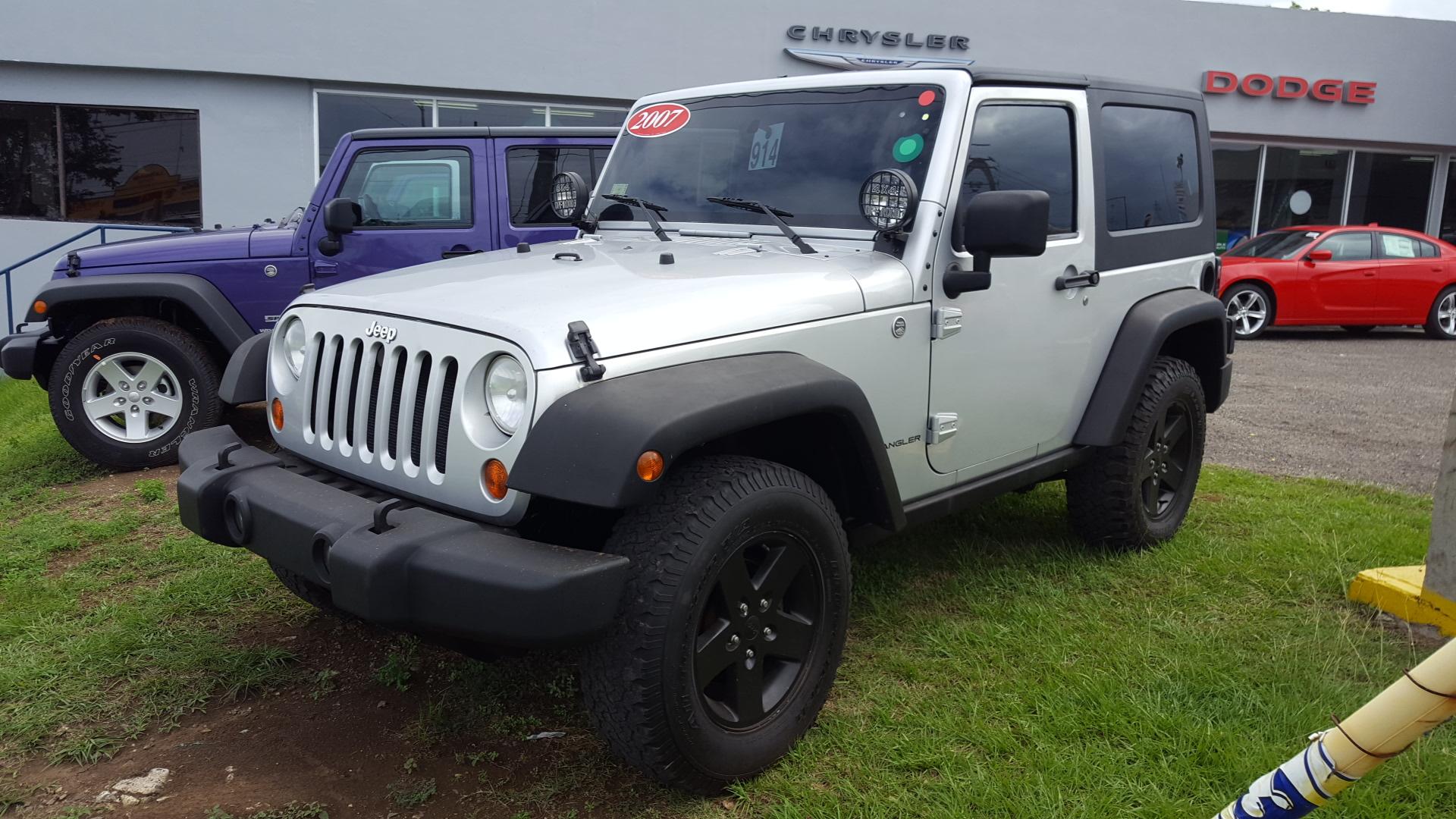 Triangle dealer del oeste en Puerto Rico | Clasitronicos