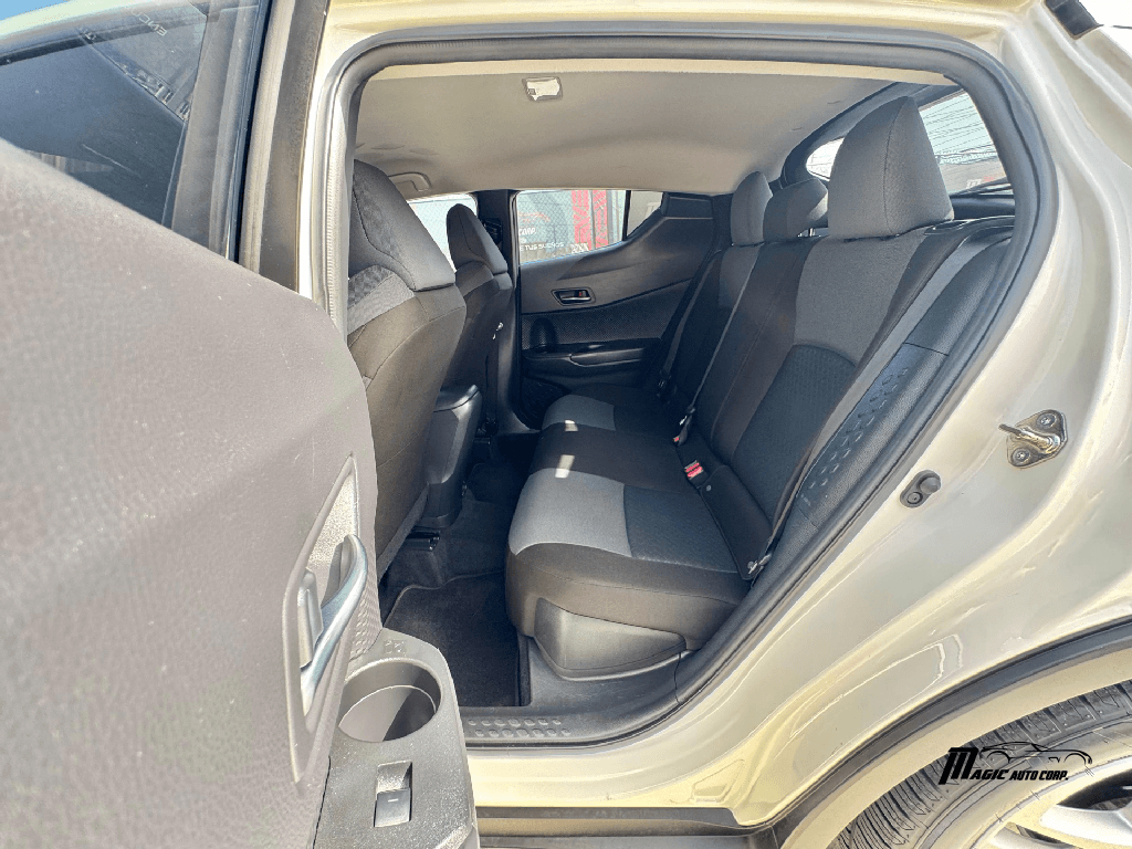 Popular Auto Online Deals - 2021 Toyota C-HR